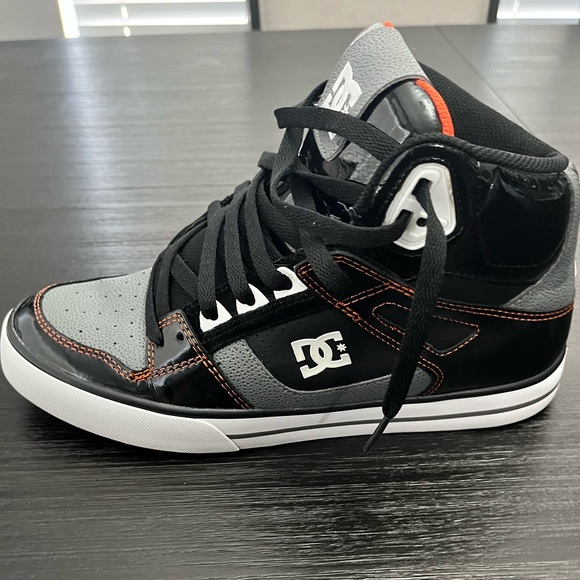 DC | Shoes | Vintage Dc Spartan Hi Wc Shoes Patten Leather Blkgry Size ...